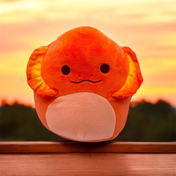 Kellytoy | Toys | Squishmallow Maxie The Frilled Neck Lizard 8 Inch ...